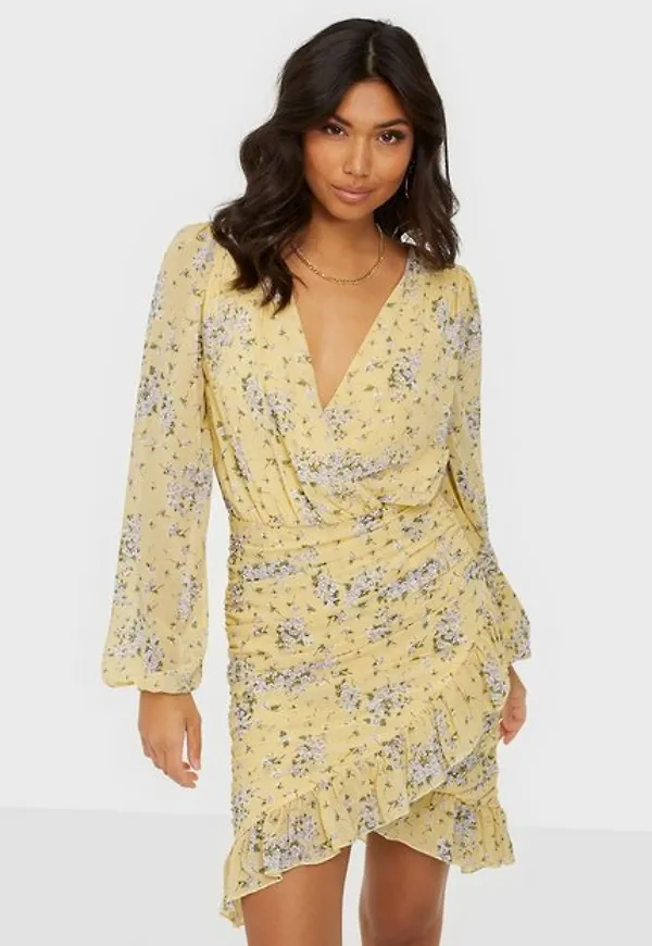 Missguided klänningar med dragkedja (2026) • Just nu: Upp till 70% ...