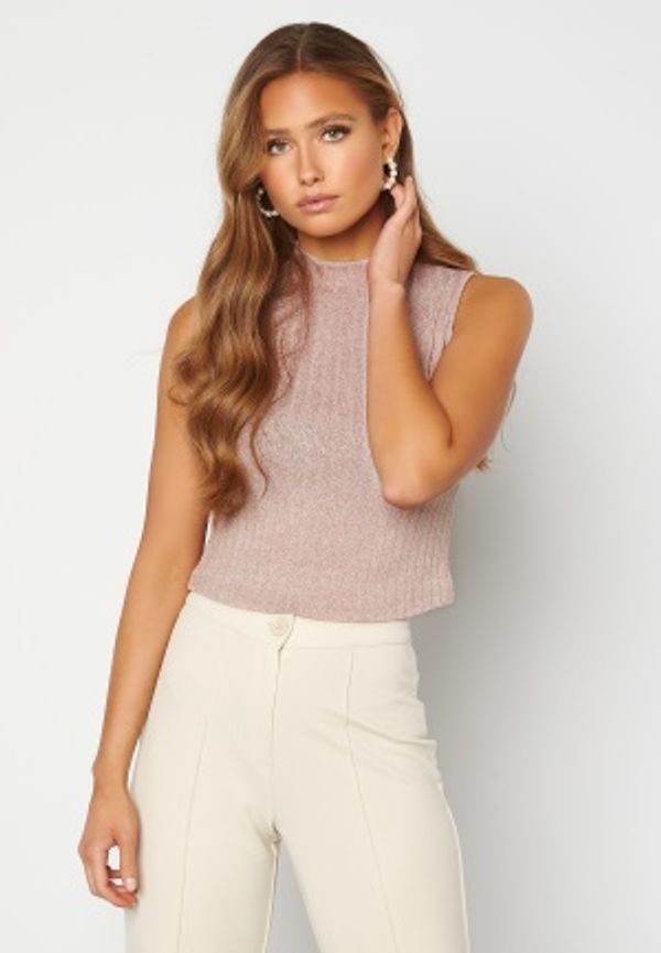 Stickade BUBBLEROOM toppar dam (2025) • Just nu: Upp till 70% rabatt ...