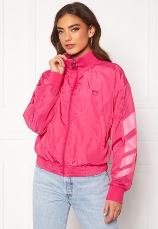 Rosa jackor dam (2025) • Rea på snygga modeller online | Alissa