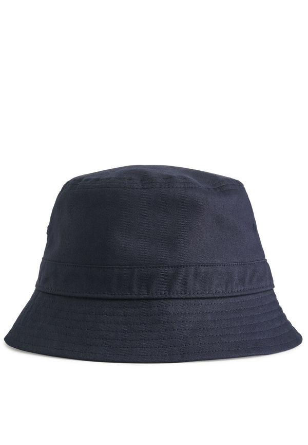 Arket hattar herr (2025) • Köp online. Upp till -45% | Alissa