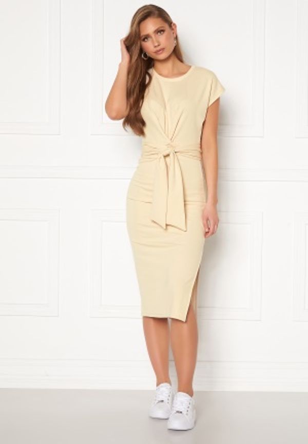 Beiga BUBBLEROOM klänningar (2025) • Få upp till 70% rabatt | Alissa