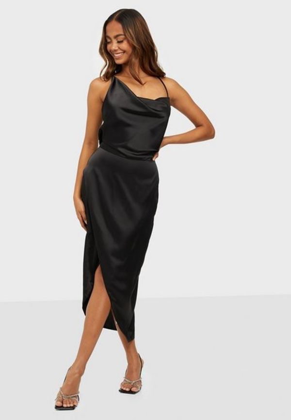 Missguided satinklänningar (2025) • Just nu: Upp till 70% rabatt | Alissa