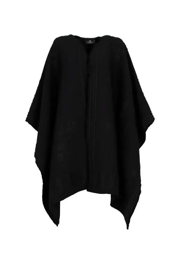 Ponchos dam (2026) • Rea på snygga modeller online | Alissa
