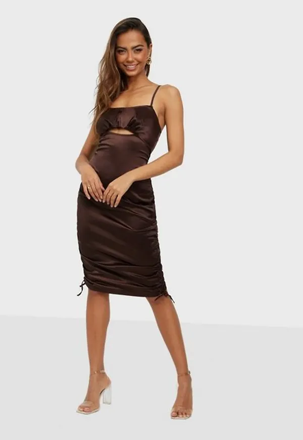 Missguided satinklänningar (2026) • Köp online. Upp till -70% | Alissa
