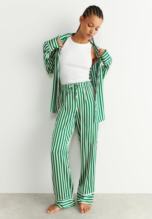 Gina Tricot byxor med resår i midjan dam (2025) • Just nu: Upp till 70% ...