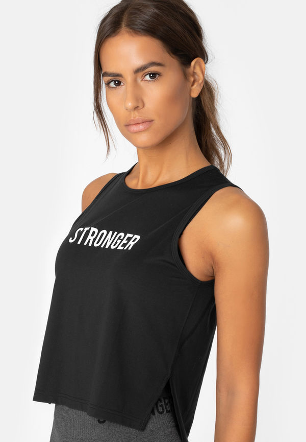 Stronger Label tröjor dam (2025) • Nu upp till 50% rabatt | Alissa