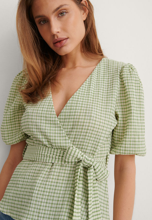 Kortärmade gröna blusar dam (2025) • Rea med upp till 53% | Alissa