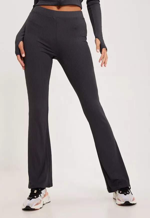 ONLY tights dam (2026) • Rea på snygga modeller online | Alissa