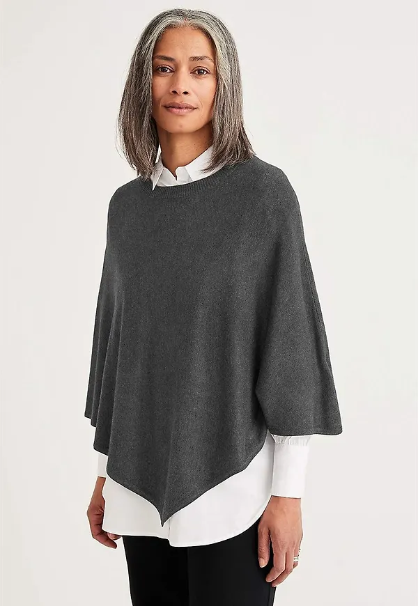 Ponchos dam (2026) • Rea på snygga modeller online | Alissa
