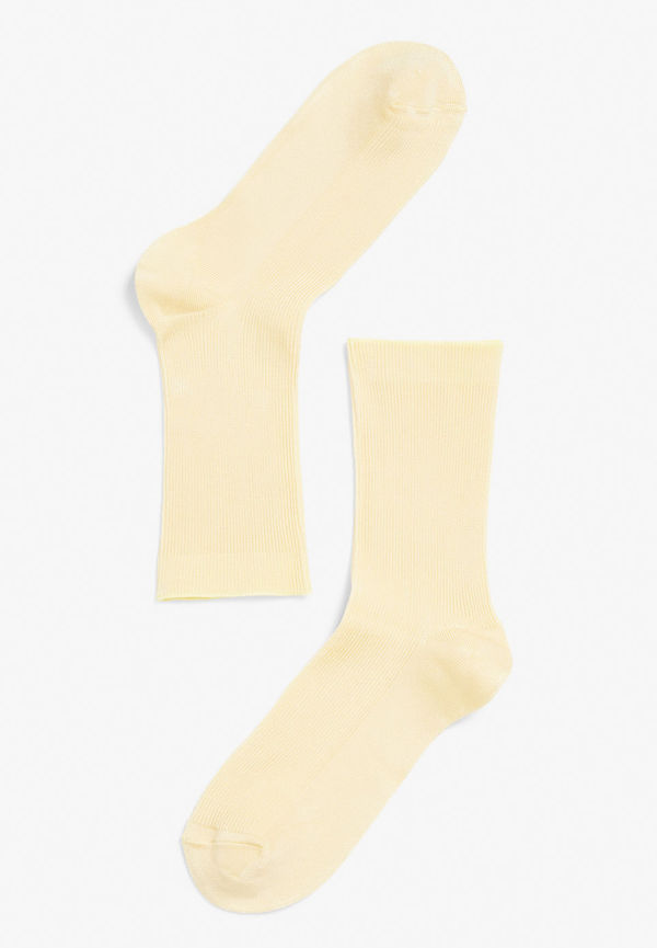 Tunna strumpor dam (2025) • Nu upp till 70% rea | Alissa