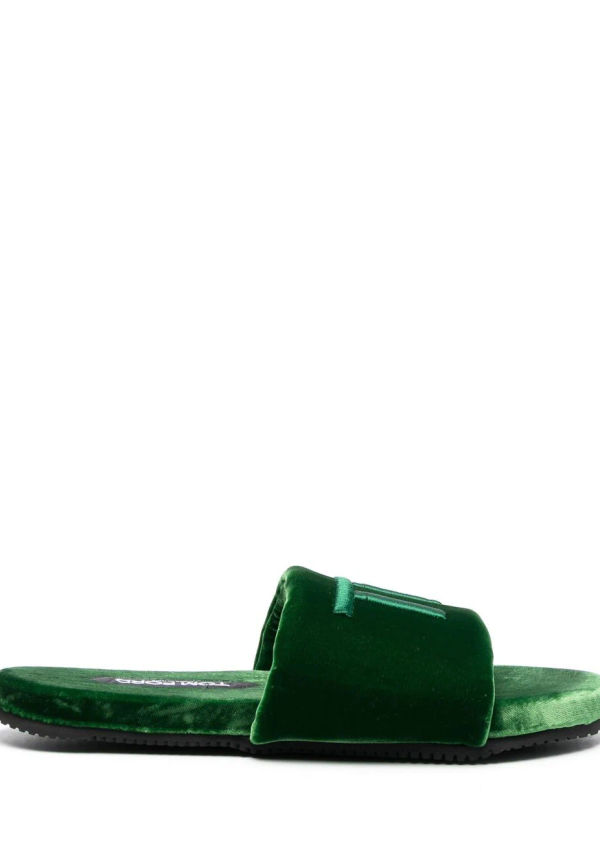 Innetofflor dam (2025) • Rea på snygga modeller online | Alissa