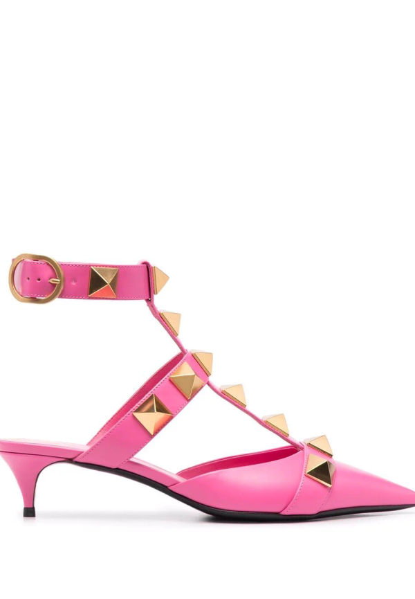 Valentino Garavani skor med vristrem dam (2025) • Få upp till 30% ...