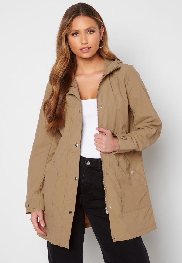 VILA bruna jackor dam (2025) • Rea med upp till 50% | Alissa